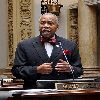 KY. State Senator Gerald Neal - MoxieTalk with Kirt Jacobs